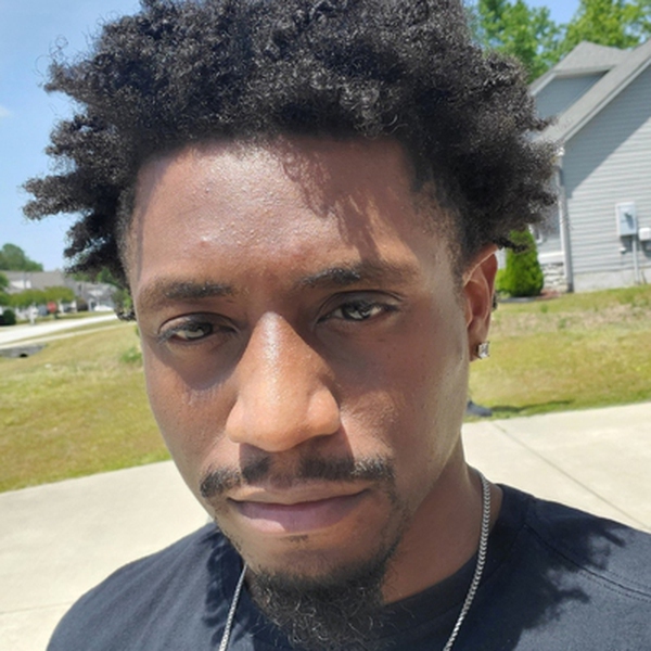 Devonta Johnson - Javascript Mentor on MentorCruise